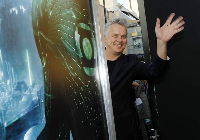 Tim Robbins recupera ‘su’ ‘1984’ - La Opinión