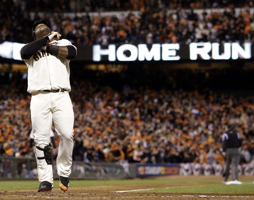 Legendarios tres jonrones de ‘Kung Fu Panda’ Sandoval - La Opinión