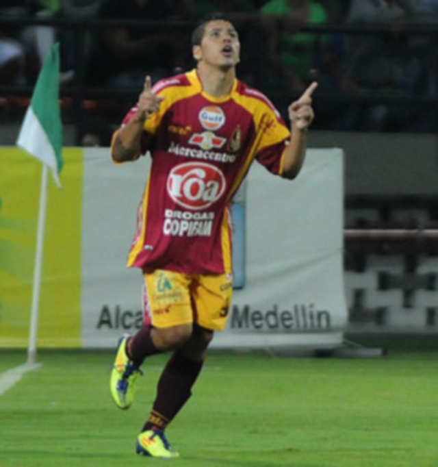 Robin Ramírez llega a Pumas - La Opinión