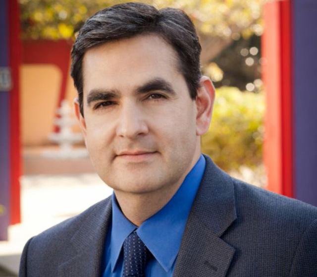 Candidato para el distrito 1: José Gardea - La Opinión