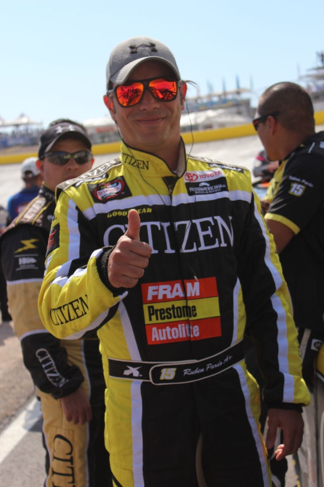 Rubén Pardo hará rugir su motor - La Opinión