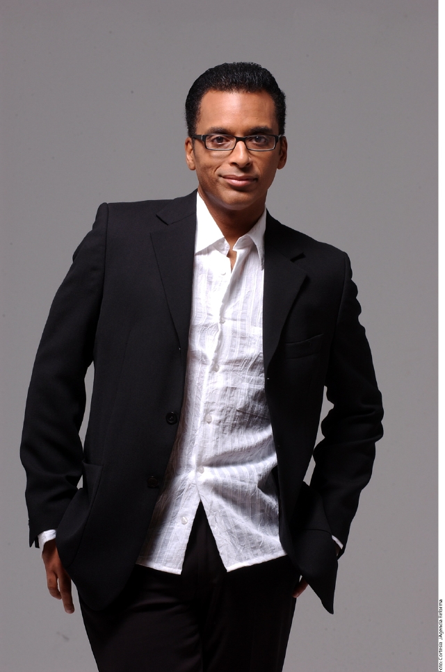 Jon Secada celebra 20 años de trayectoria - La Opinión