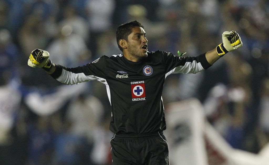 Corona afirma que Santana se disculpó con él, tras incidente (Video ...
