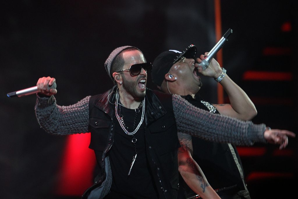 Yandel se mostrará al natural en “La Voz México” - La Opinión