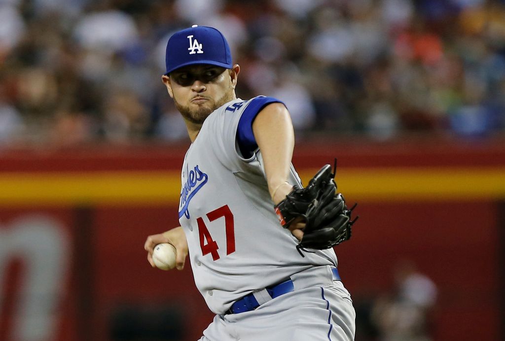 Nolasco tiene debut triunfal con los Dodgers (Video) - La Opinión