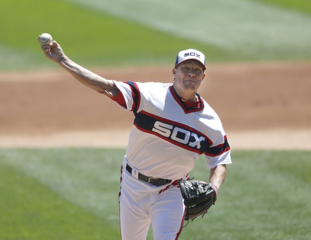 Peavy llega a Boston en cambio triple - La Opinión