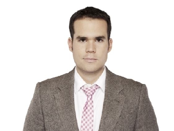 Azteca América estrena noticiero de la costa oeste - La Opinión