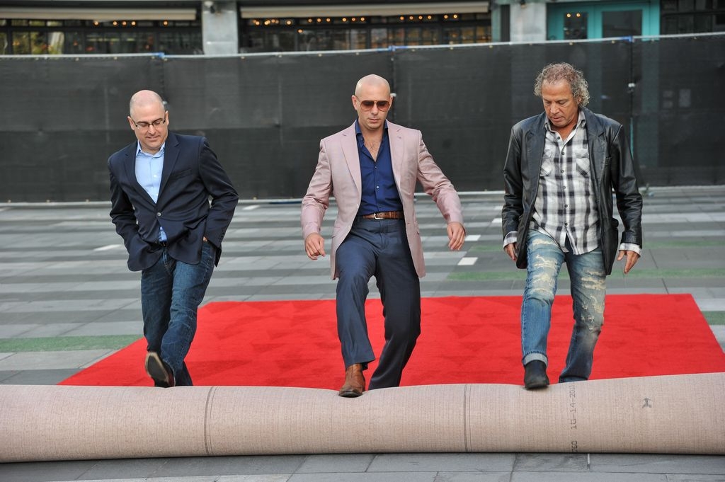 Las cinco razones para no perderse los premios AMA - La Opinión