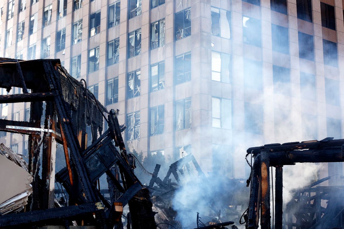 Se quemó el edificio que construían y los demandan por negligencia - La ...
