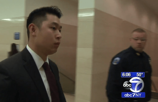 Miles se manifiestan en apoyo de policía condenado por homicidio en NY ...