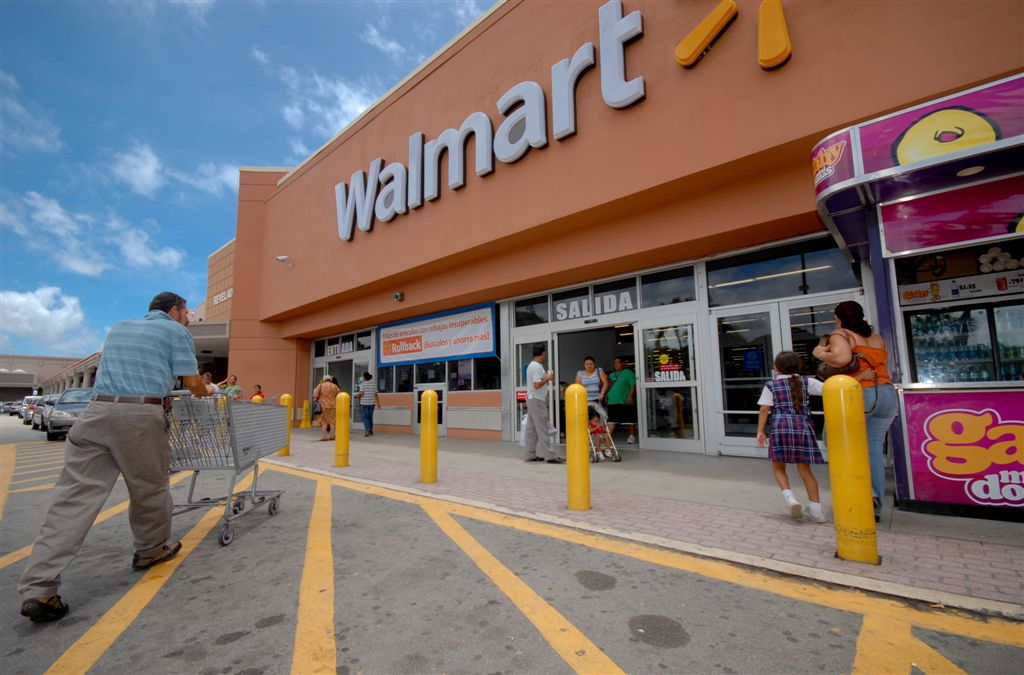 Walmart: Puerto Rico nos condena a pena de muerte - La Opinión
