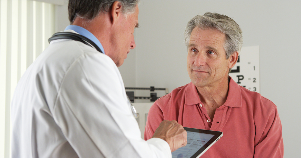 Tu médico, ¿te estará ocultando algo? - La Opinión