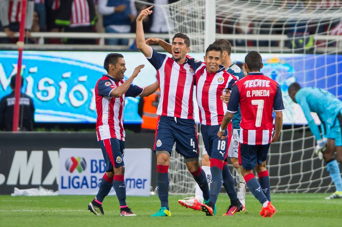 Chivas debuta en Chivas TV con una victoria sobre Monterrey - La Opinión