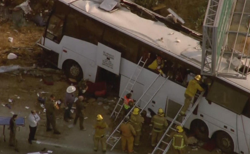 Autobús que viajaba de México a Washington choca y mata a 5 en ...