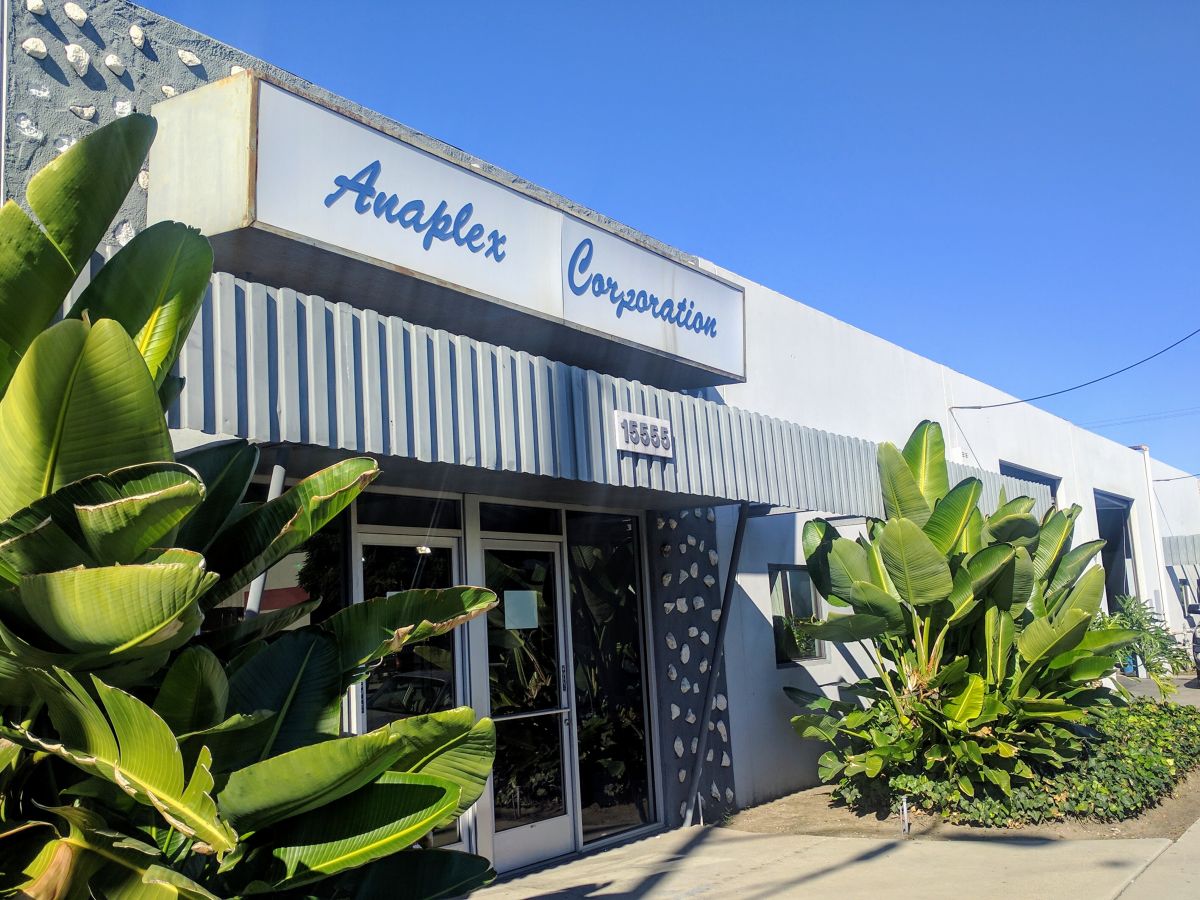 El condado de L.A. y AQMD demandan a planta en Paramount - La Opinión