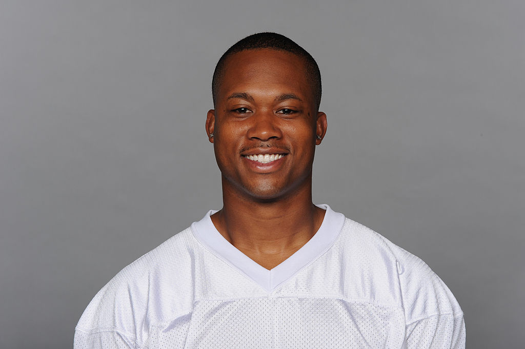 Fallece exjugador de los Dolphins en un incendio - La Opinión