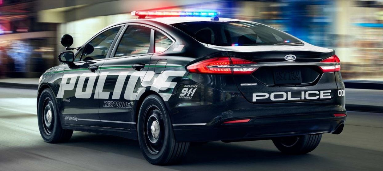 Nuevos autos del LAPD automáticamente entrarán en modo de persecución ...