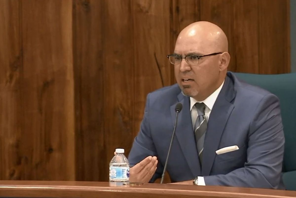 Ayuntamiento de Pico Rivera exige renuncia de concejal que se expresó ...