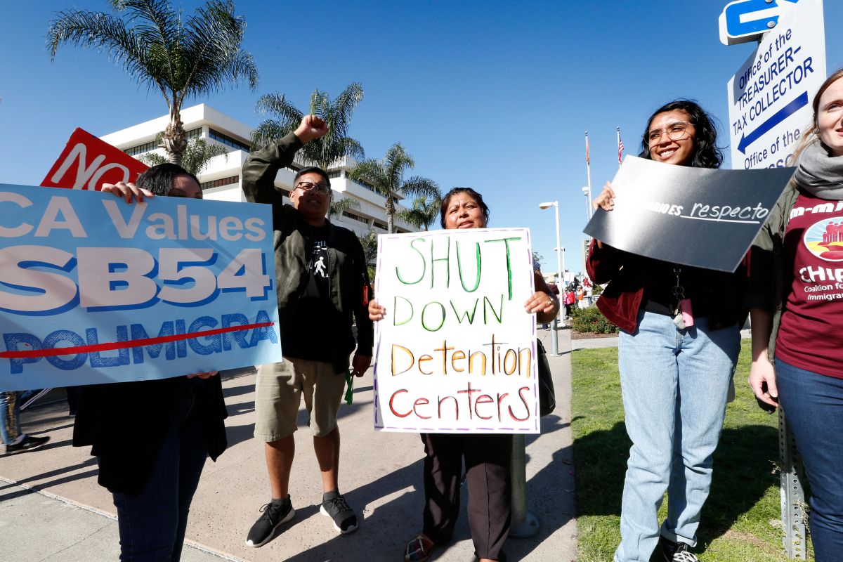 Condado de Orange se unirá a demanda federal contra ley Santuario de ...