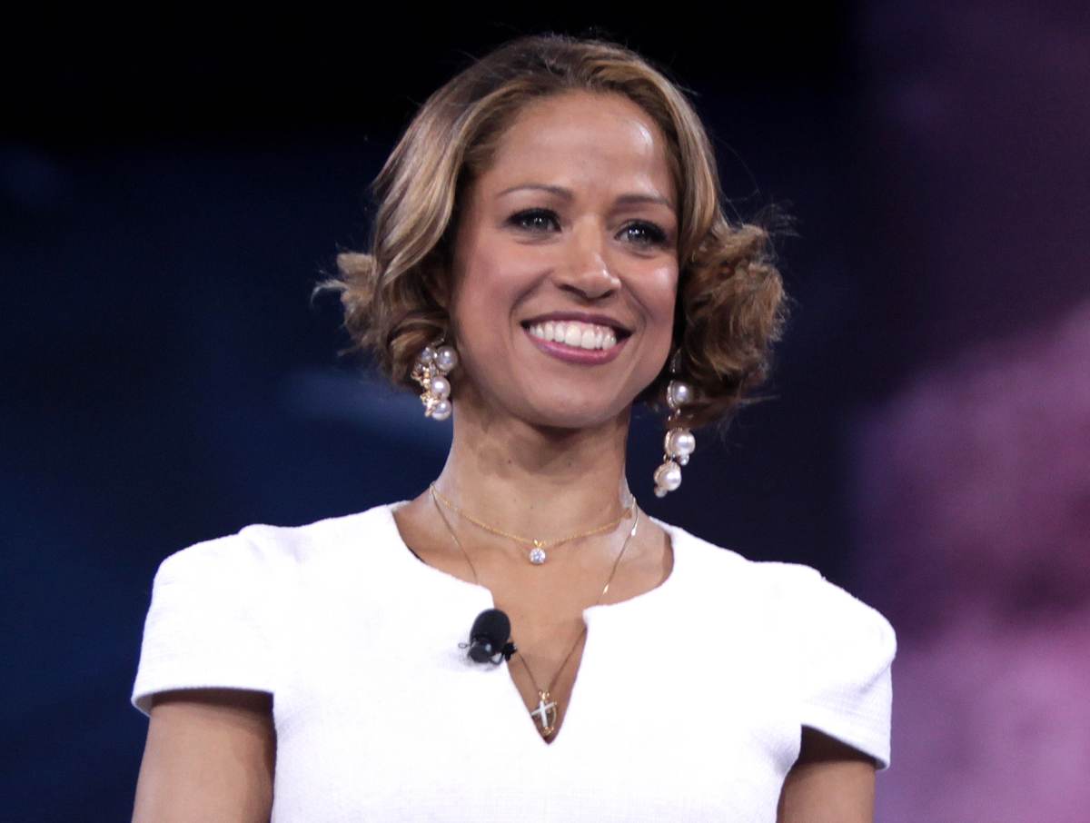 La actriz Stacey Dash deja su carrera por el escaño del Sur de ...