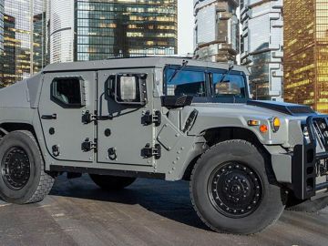 Conoce el nuevo Humvee que todos quieren conducir - La Opinión