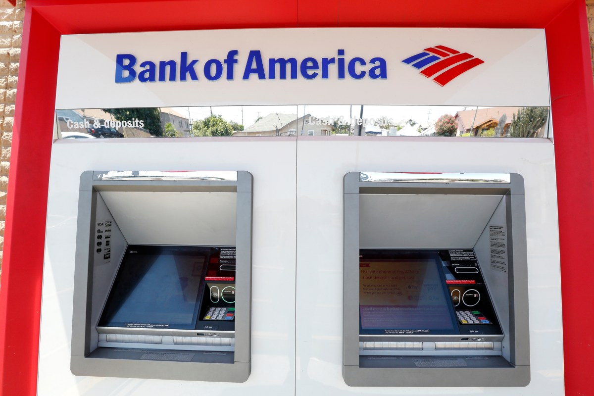 Bank of America te paga $15 sólo por usar su app - La Opinión