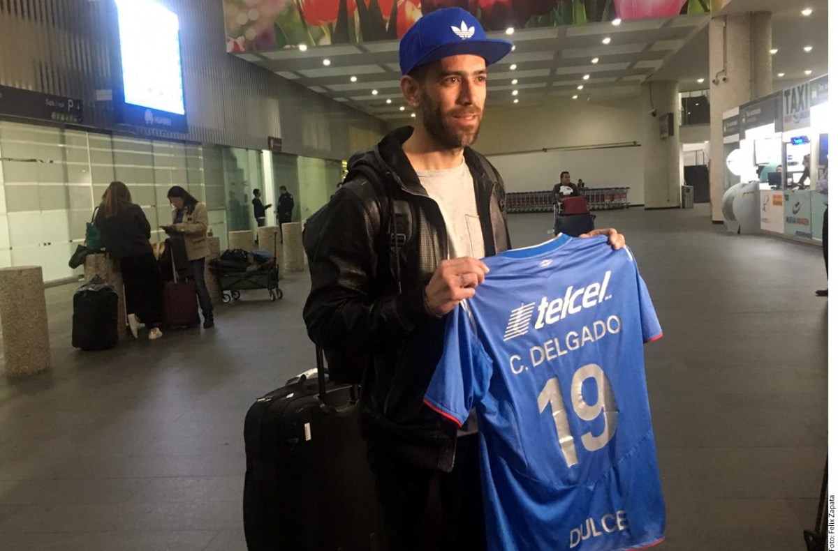 El "Chelito" Delgado está de regreso en Cruz Azul y como jugador - La ...