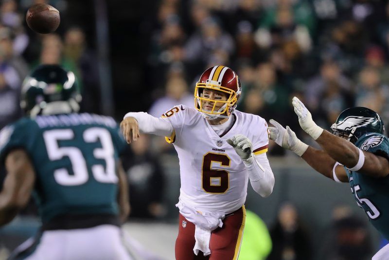 Quarterback de origen mexicano ‘frena’ un eventual regreso de ...