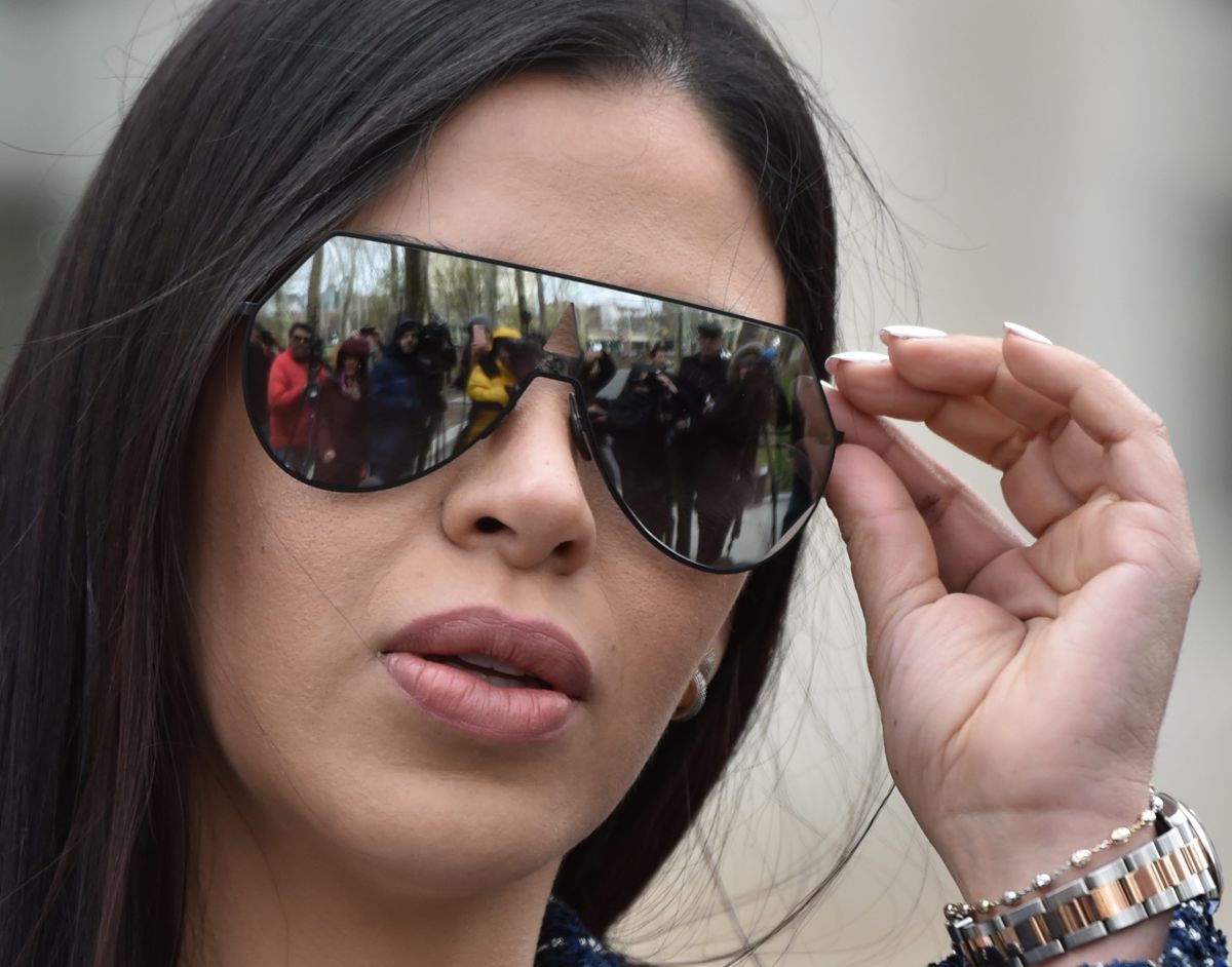 Borran cuenta de Instagram de Emma Coronel con más de 650,000 ...