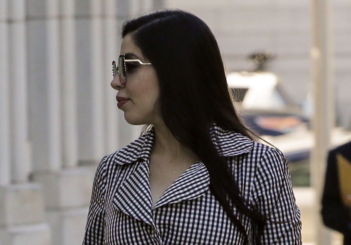 Emma Coronel presume su figura en ajustado atuendo en foto de su cuenta ...