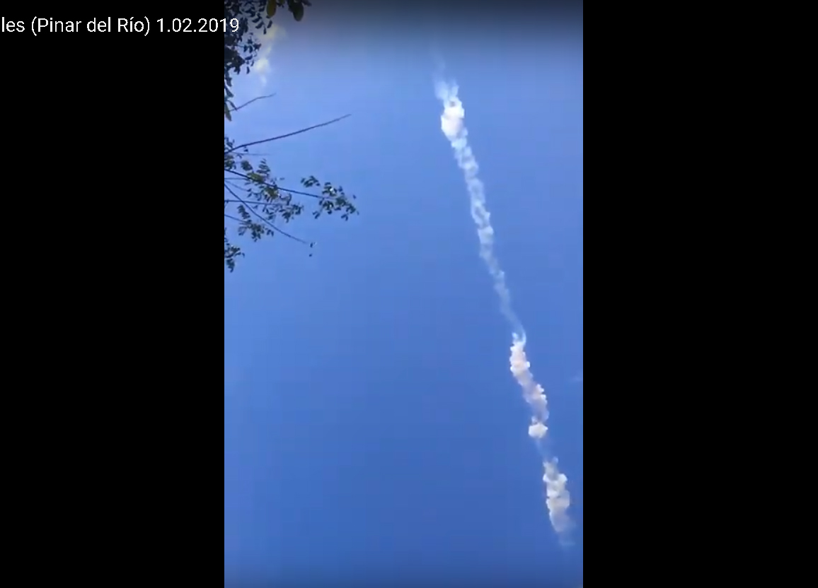 Meteorito en Cuba: reportan “candela y humo” en el cielo de Pinar del ...