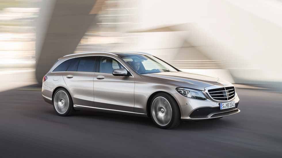 Descubre el diseño y estilo que trae la nueva Clase C Berlina de ...