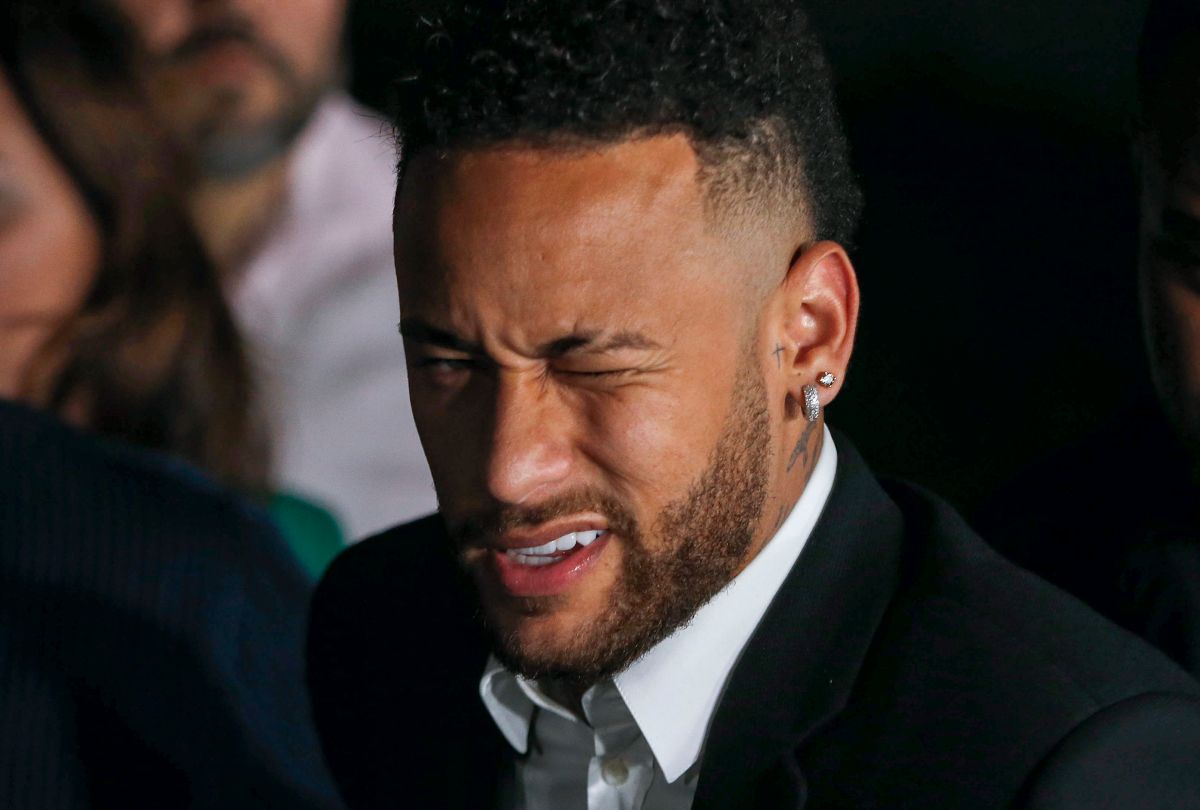 La Relación De Neymar Con El Psg Es Como La De Una Novia Con Mucho