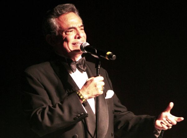 Los grandes éxitos de José José: 10 canciones inolvidables - La Opinión