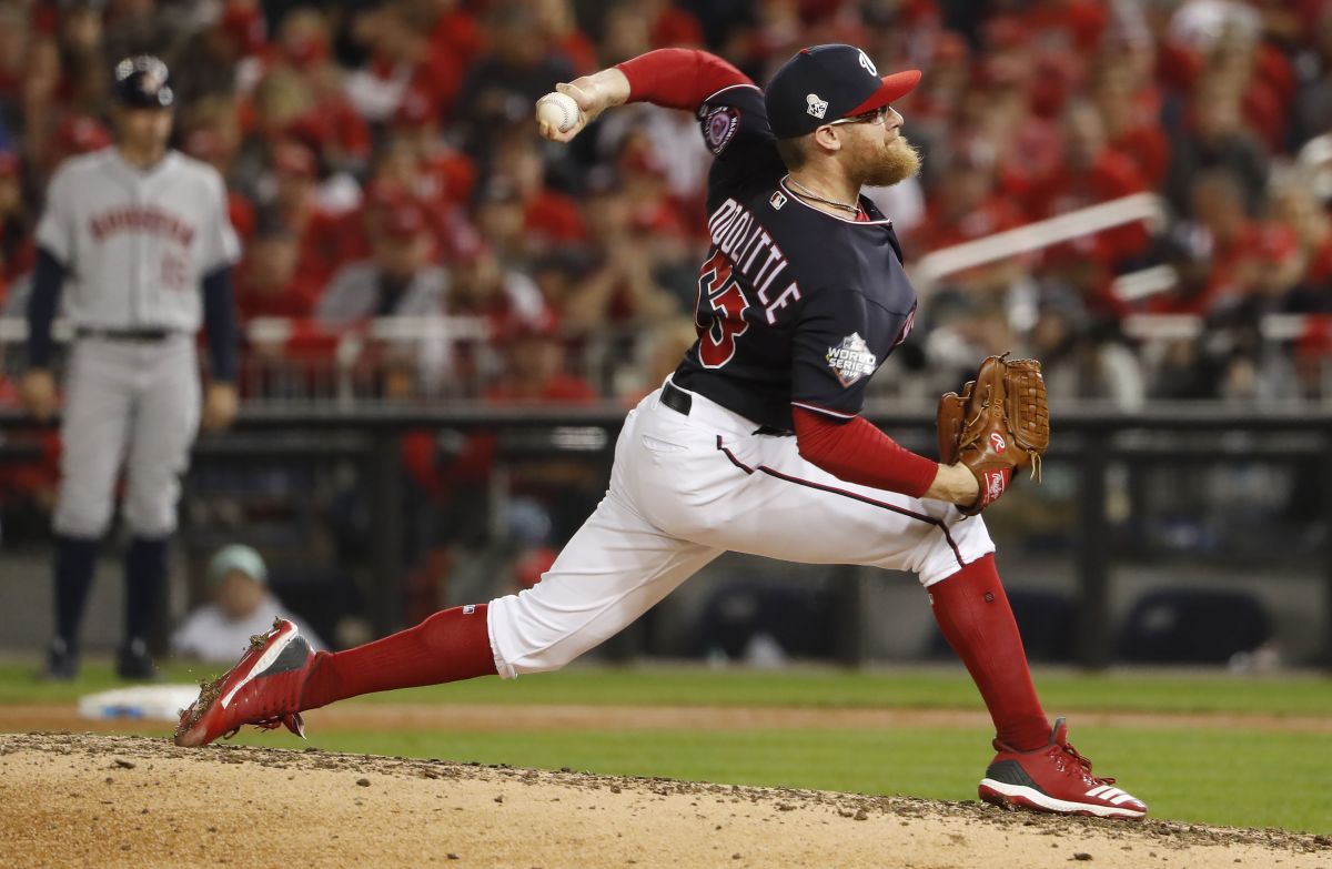VIDEO: Pitcher campeón de la Serie Mundial vive un entrenamiento de ...