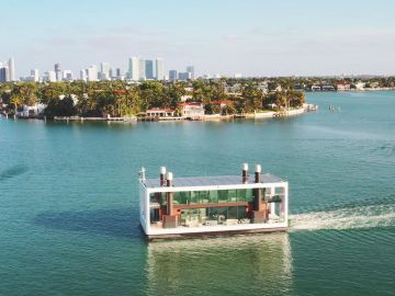 La millonaria mansión flotante a la venta que está causando sensación ...