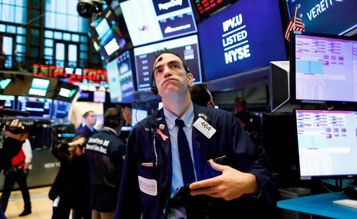 La peor caída desde 1987. Así fue el desplome de Wall Street este jueves - La Opinión