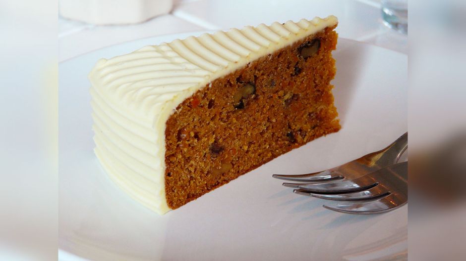 ¿Por qué te conviene más comprar pasteles en Costco? | La Opinión