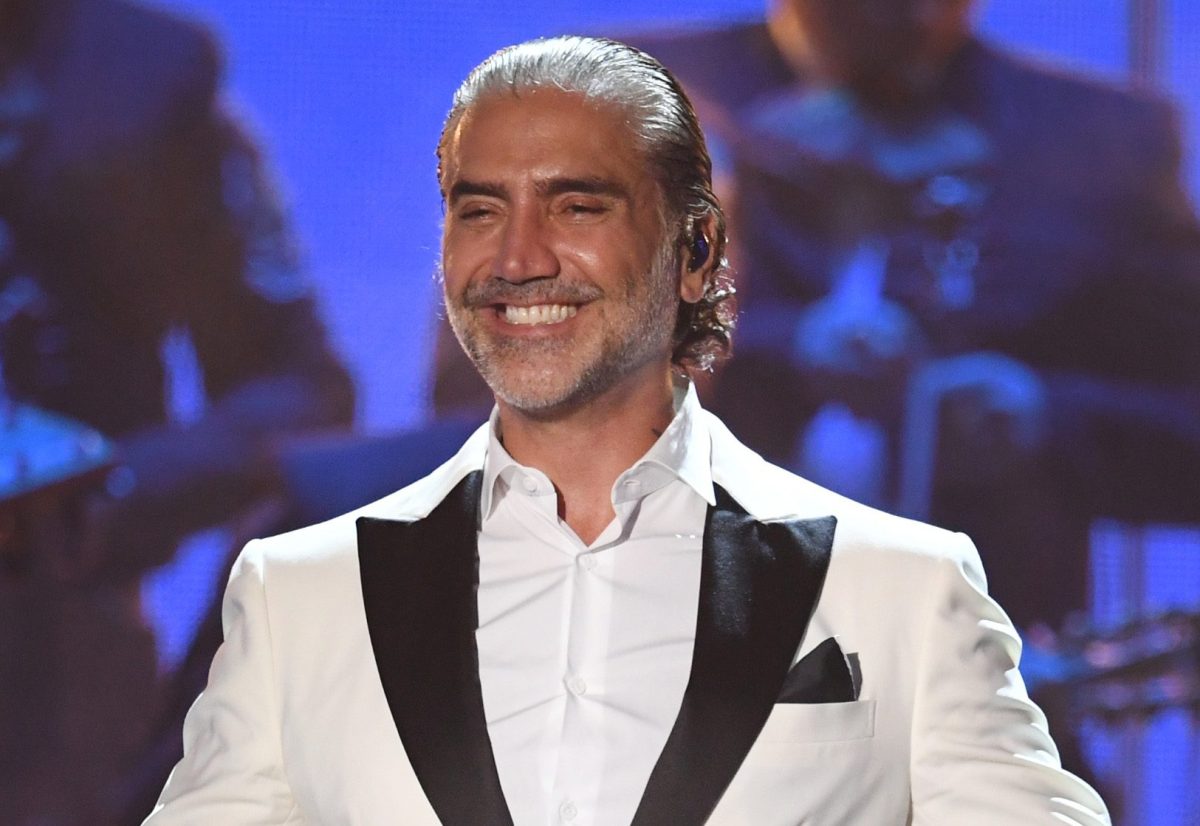 Alejandro Fernández sorprende con cambio de look - La Opinión