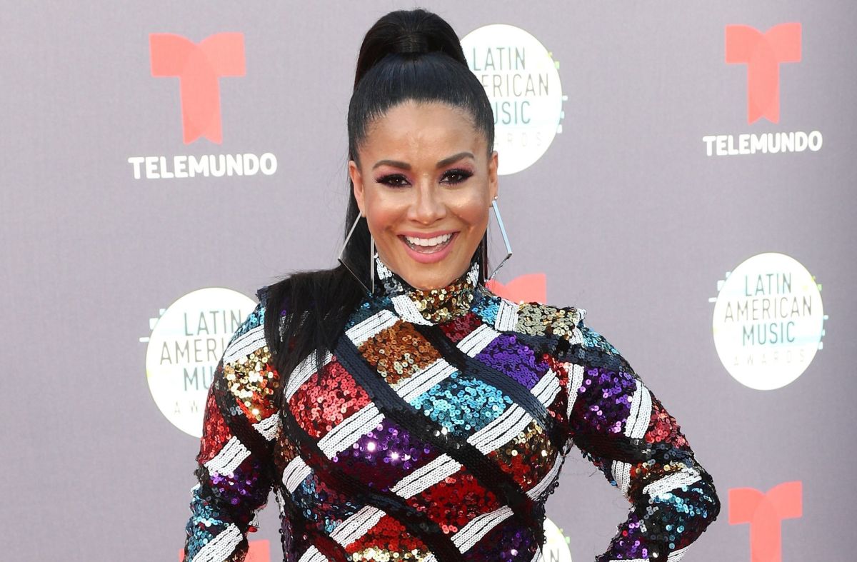 Carolina Sandoval presume cómo su hija Amalia Victoria de 4 años maneja ...