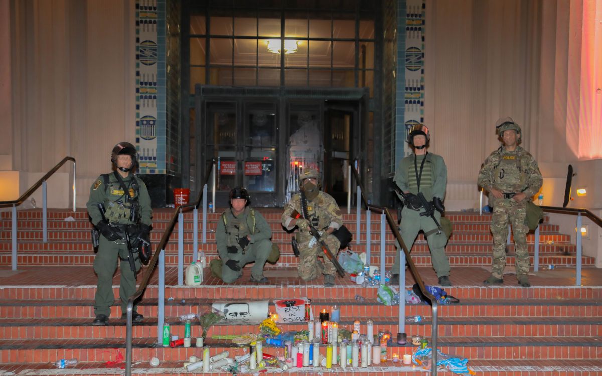 La Migra desplegó agentes por todo San Diego para “apoyar a raíz de los ...