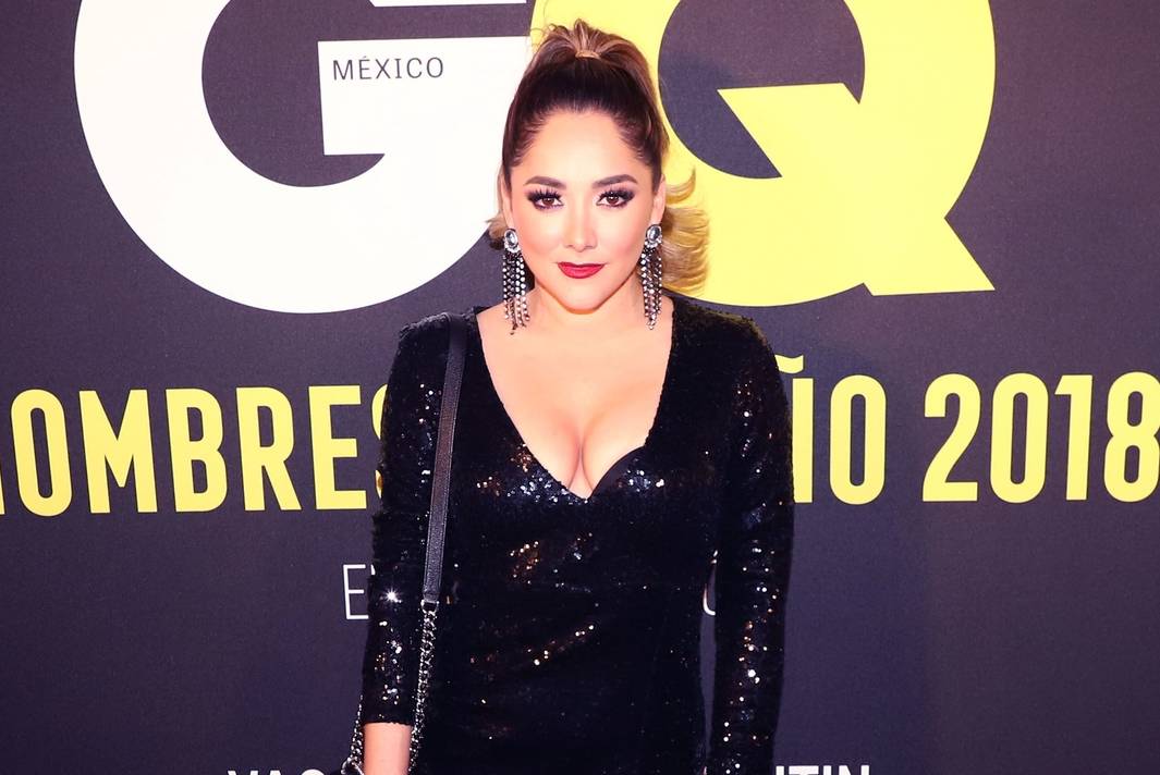 Sherlyn presume que ya está en su peso a cinco semanas de dar a luz ...