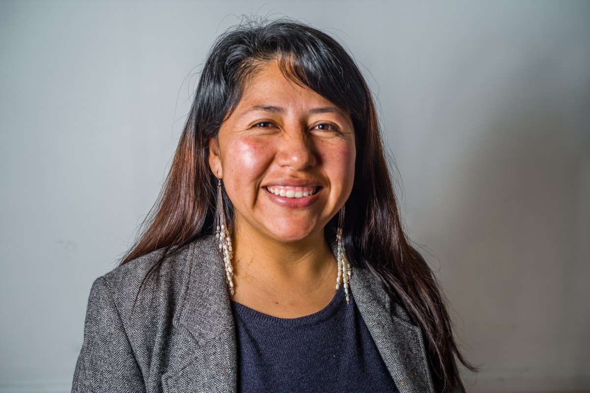 Mayra Medina-Núñez: ‘Ser indígena y latina es sinónimo de resistencia’ - La Opinión