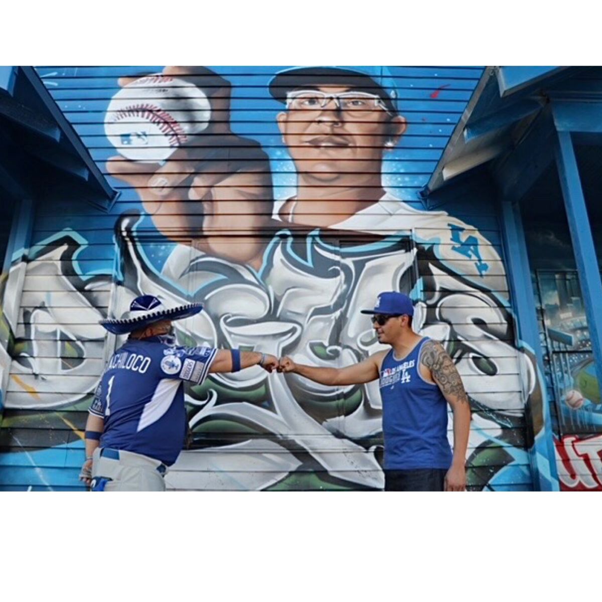 La ‘Dodgermanía’ se apodera del Este de Los Ángeles - La Opinión