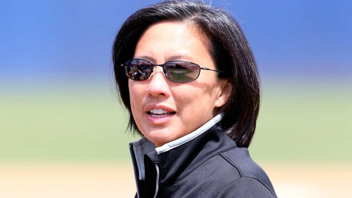 Kim Ng, la mujer más poderosa de Grandes Ligas - La Opinión