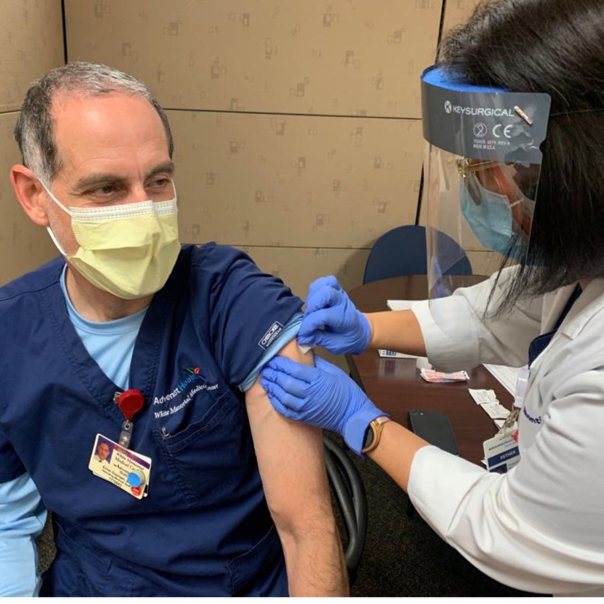 El doctor Ernie Guzmán: un guerrero en la lucha contra COVID-19 - La ...