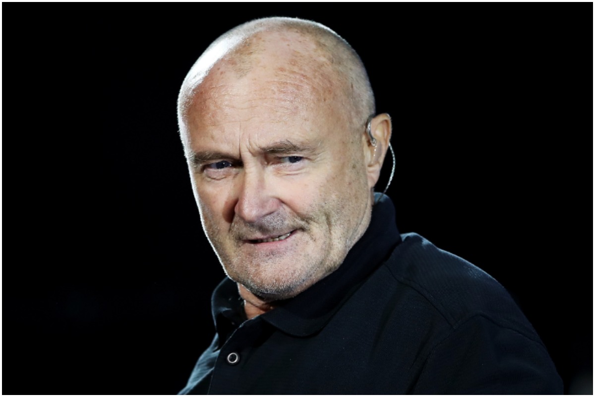 Phil Collins Finalmente Venderá La Mansión De La Que Echó A Su Ex Por