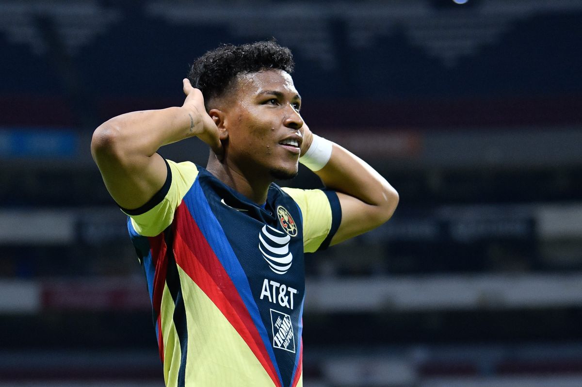 Roger Martínez brilla de nuevo y le da la victoria al América frente a ...