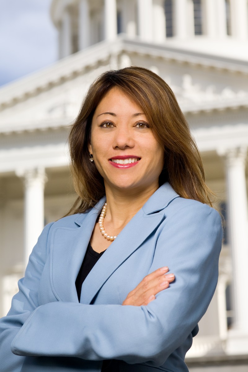 Fiona Ma para tesorera del estado de California - La Opinión