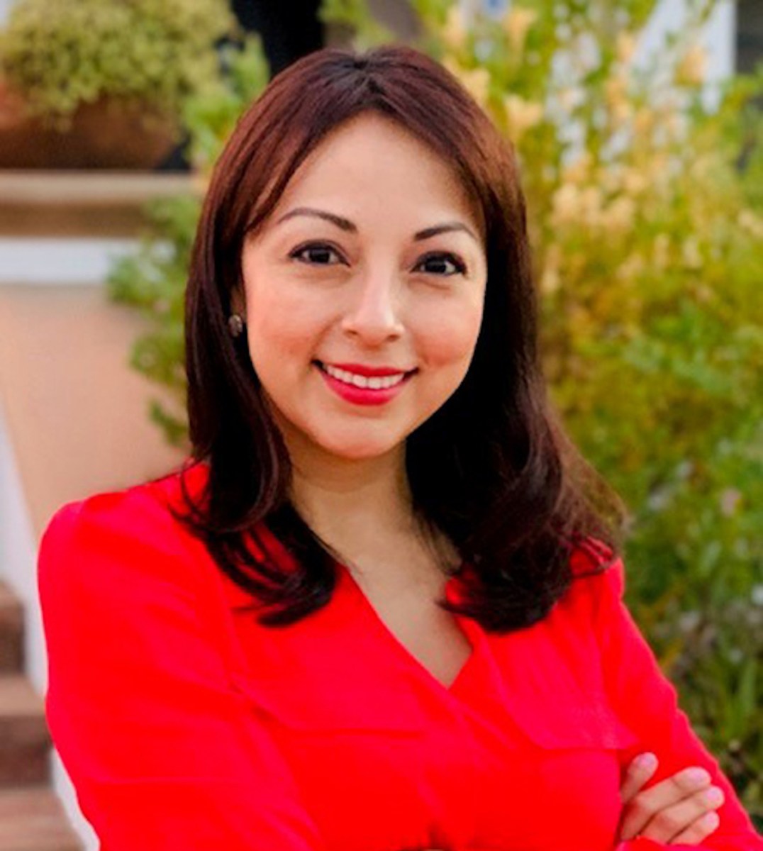 Mónica Ramírez, primera latina en dirigir la más grande firma de ...